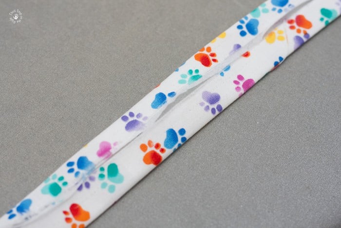 How to Create a Homemade DIY Cat Collar- Third Stop on the Right